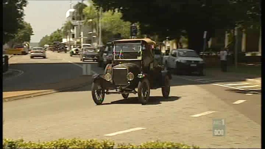 Vintage car arrives in Darwin after historic journey - ABC News