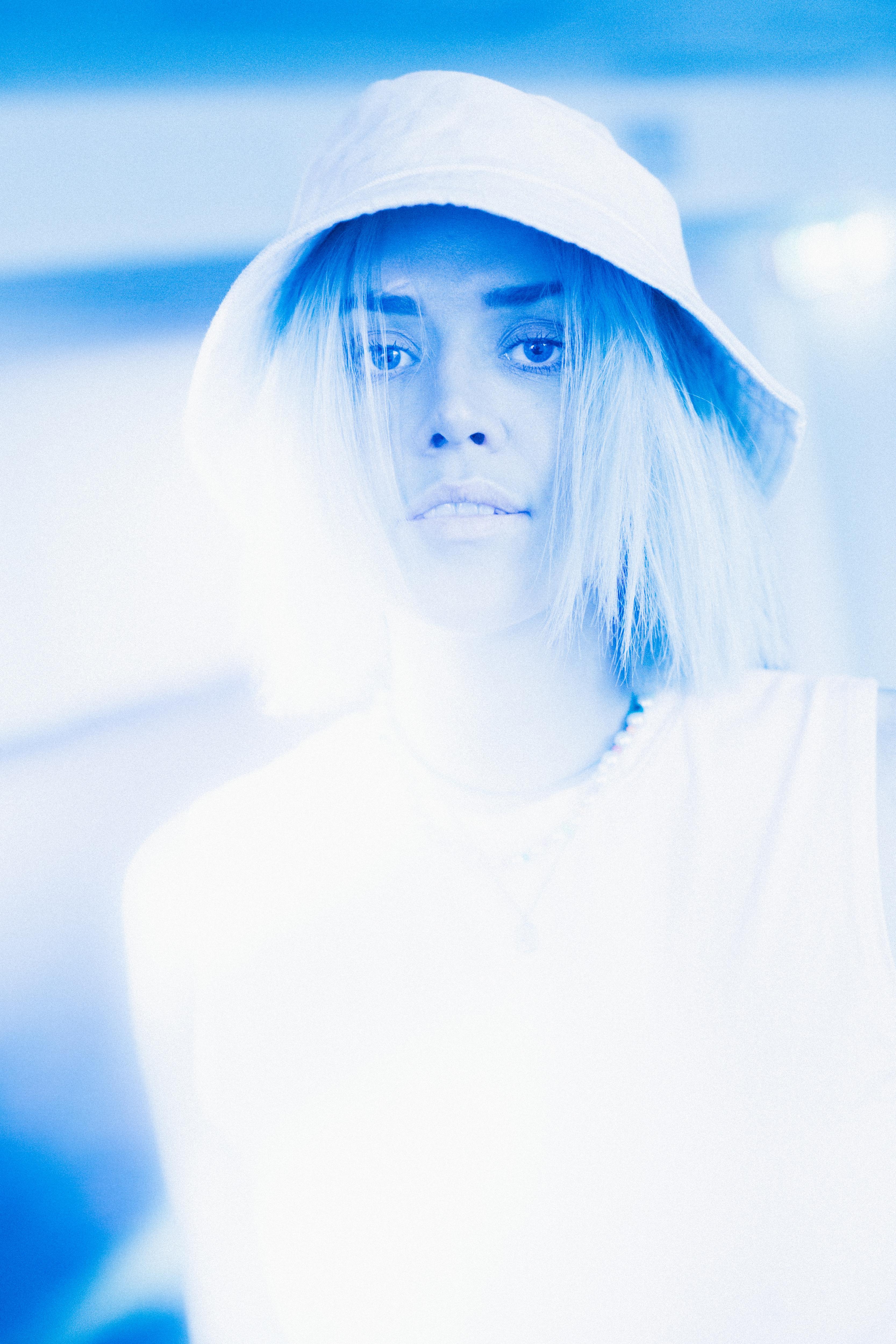 New sounds from Lazy Ghost, INTRØSPECT and more, plus a First play from ...