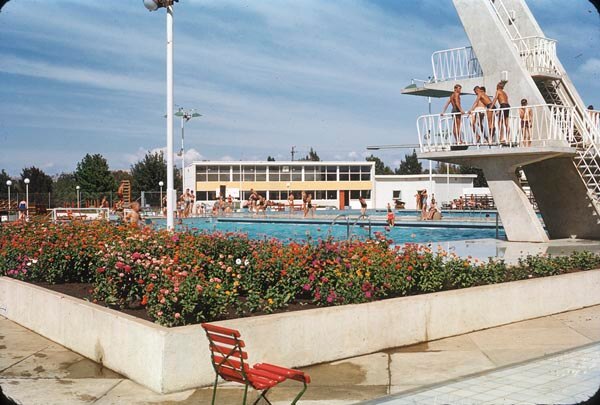 Canberra Olympic Pool: Civic complex that has made a splash for 60 ...