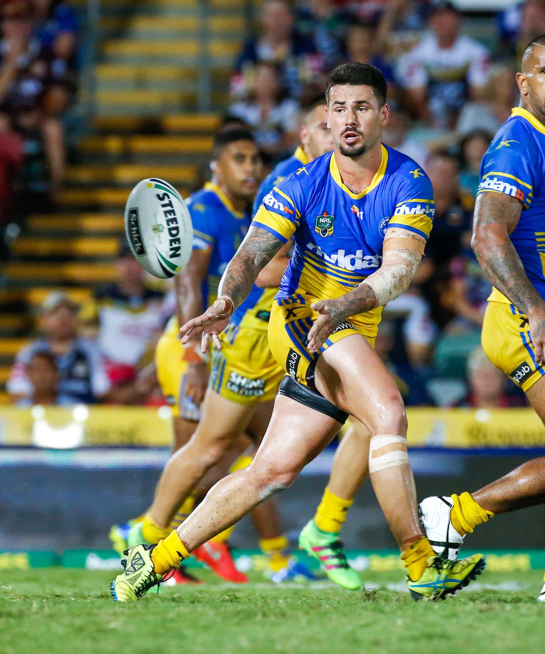 Nathan Peats signs Gold Coast Titans contract, bringing Parramatta Eels ...