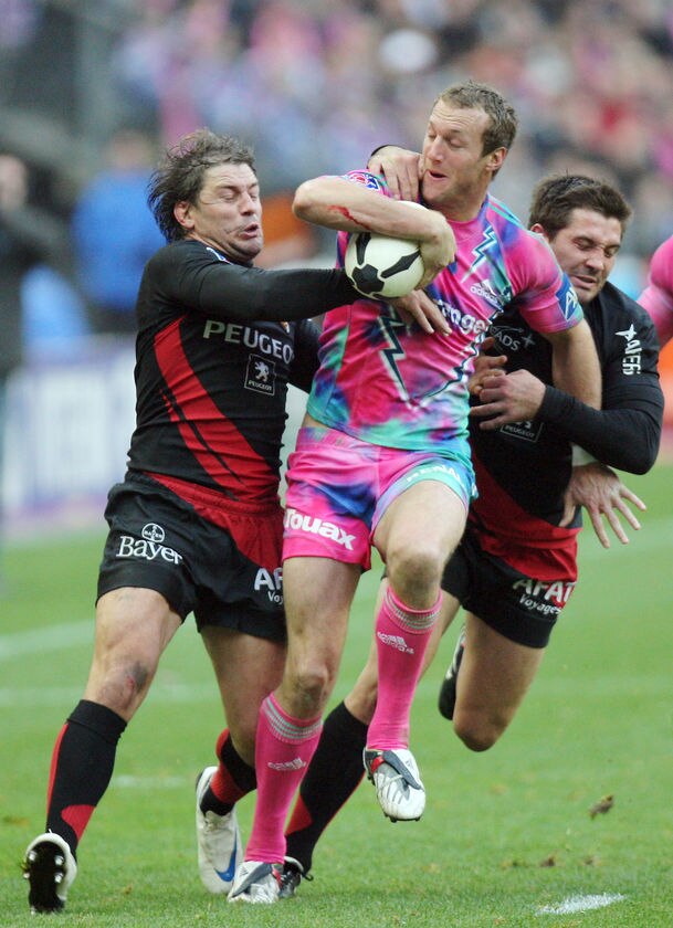 McKenzie slams Stade for pin-up purchases - ABC News