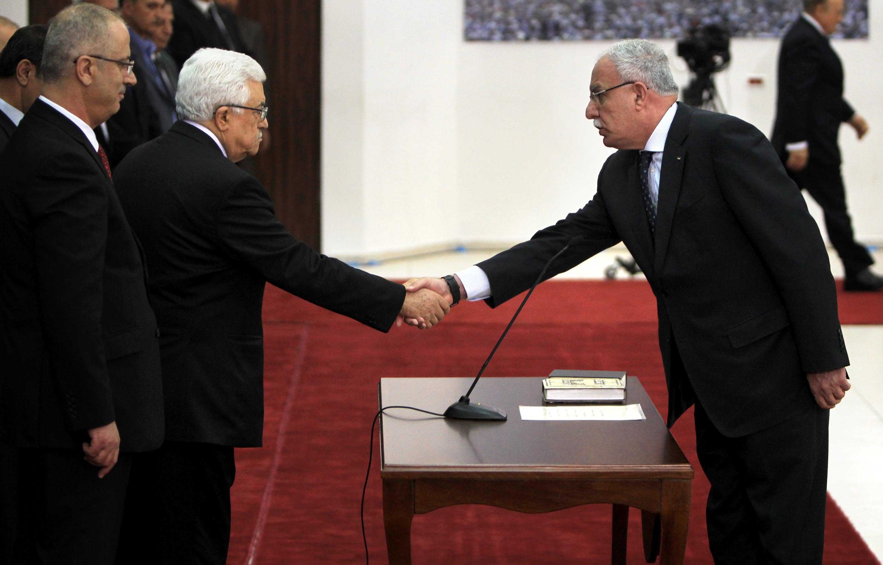 Palestinian factions Hamas and Fatah form unity government to rule West ...