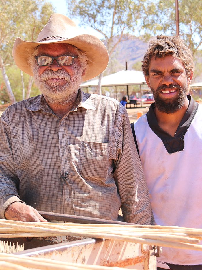 Indigenous artists in APY Lands finding new ways to tell their stories ...