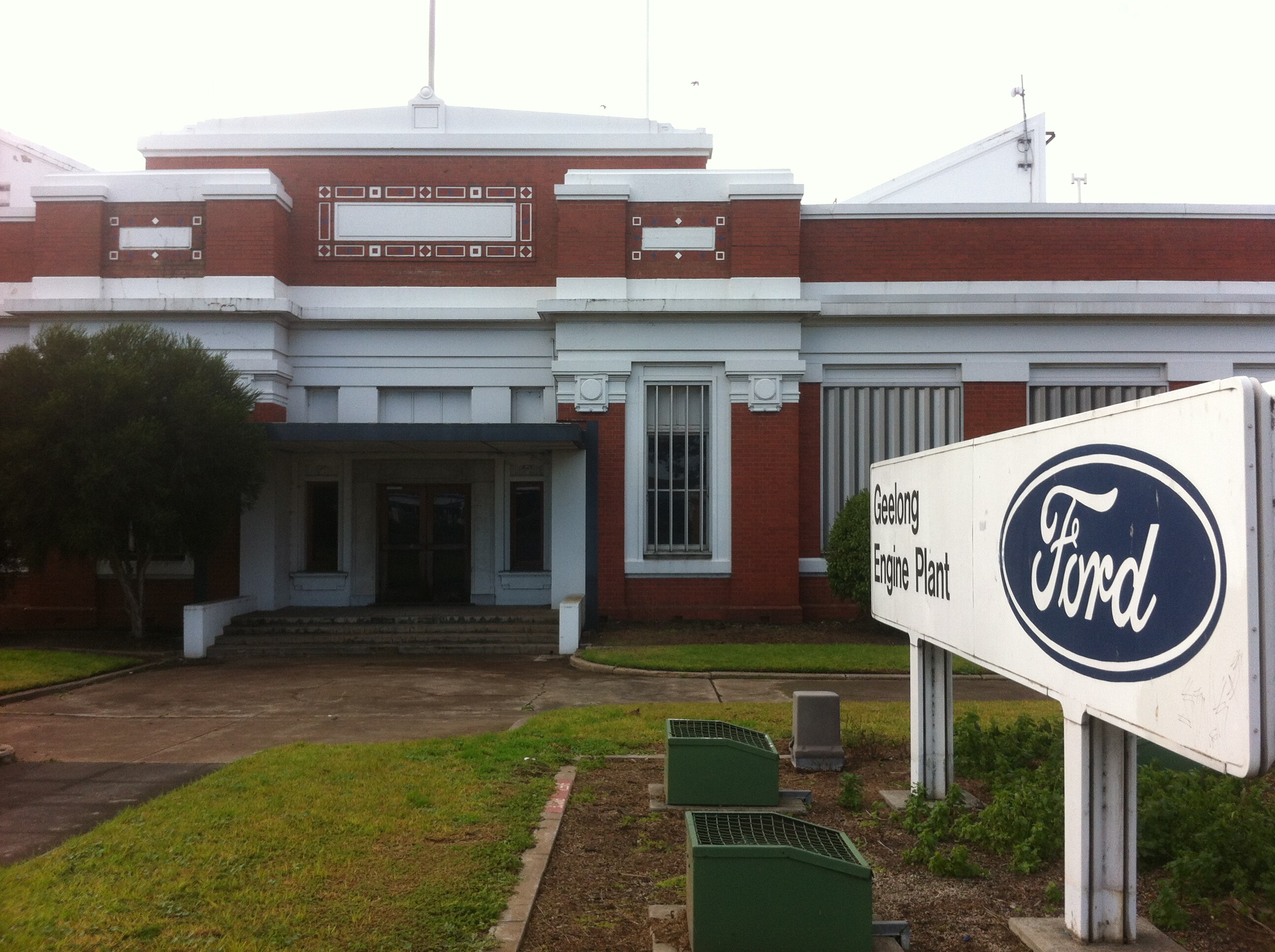Ford job cuts put car industry at risk: union - ABC News