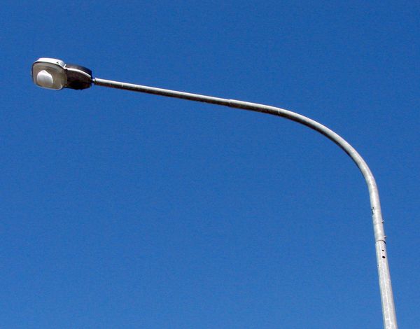 Council fed up over street lighting delays - ABC News
