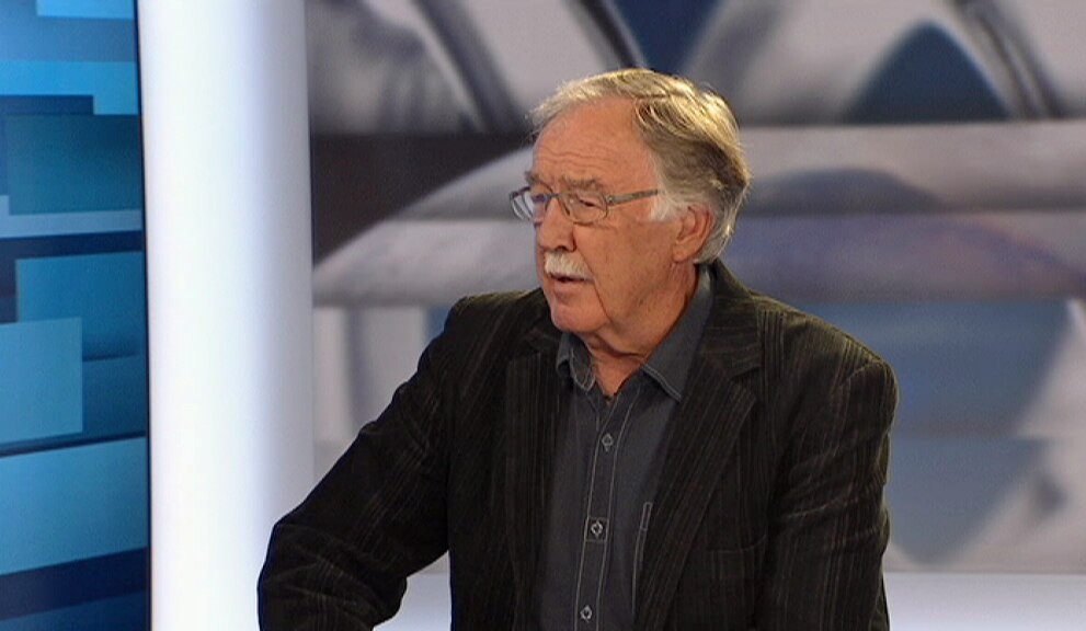 Pioneering journalist George Negus dead at 82 - ABC listen