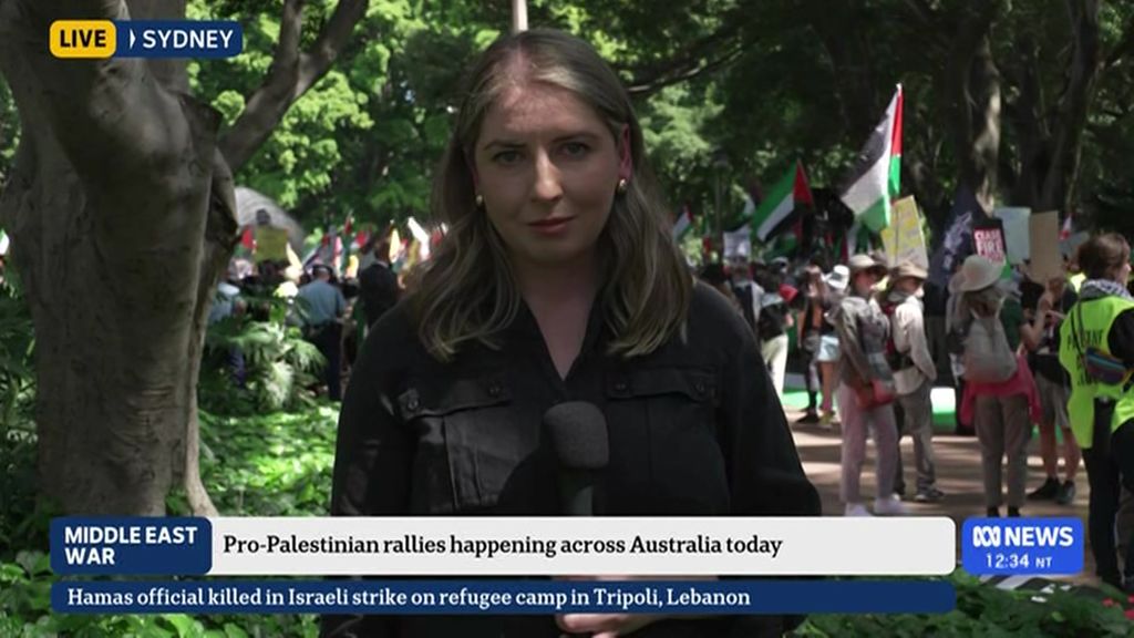 Protests at Sydney's Hyde Park - ABC News