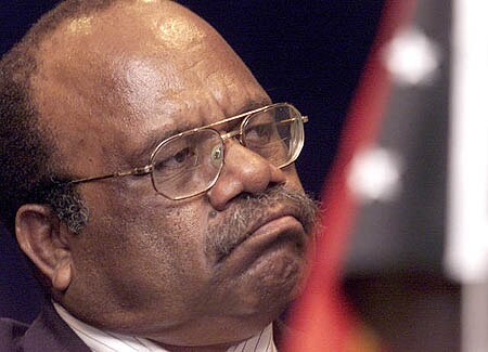 PNG's fourth prime minister Sir Rabbie Namaliu dies after sudden ...
