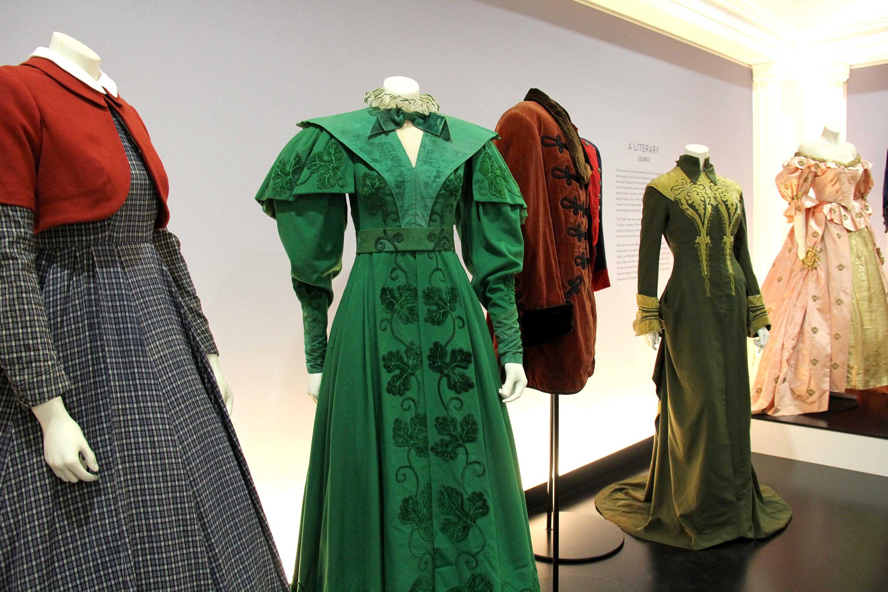 Collector's classic Hollywood costume collection to go on show in ...