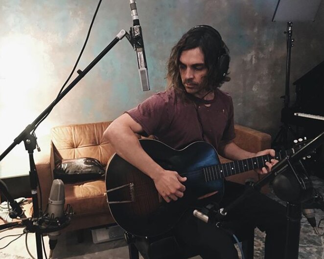 Nathan Cavaleri reveals how being a 'blues guitar prodigy' shaped his ...