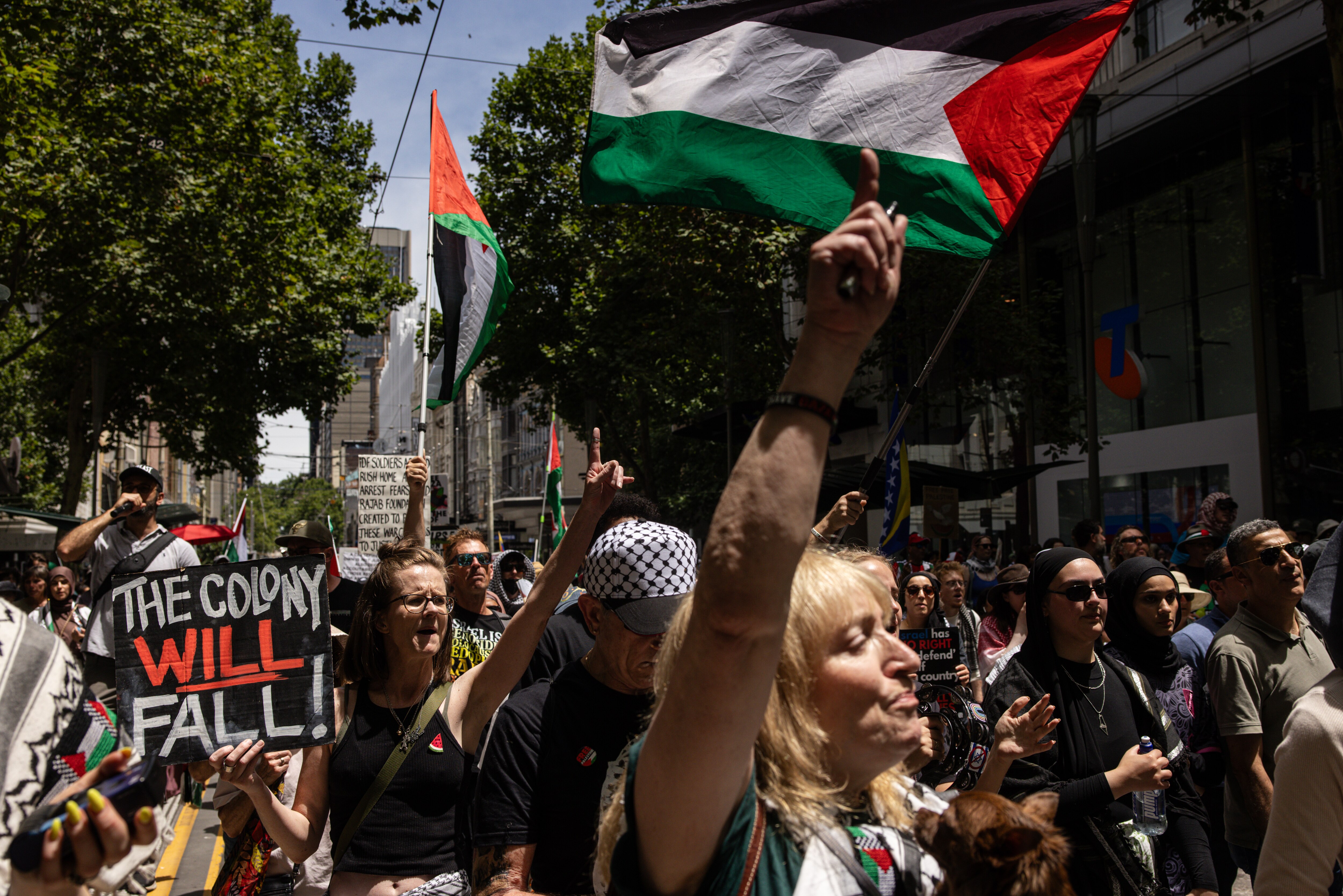Pro-Palestinian protesters vow to continue Sunday rallies despite calls ...