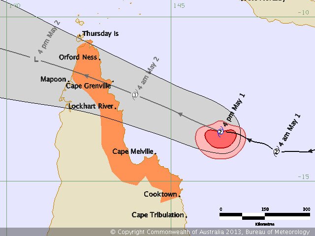 Cyclone looms off far north Qld - ABC News
