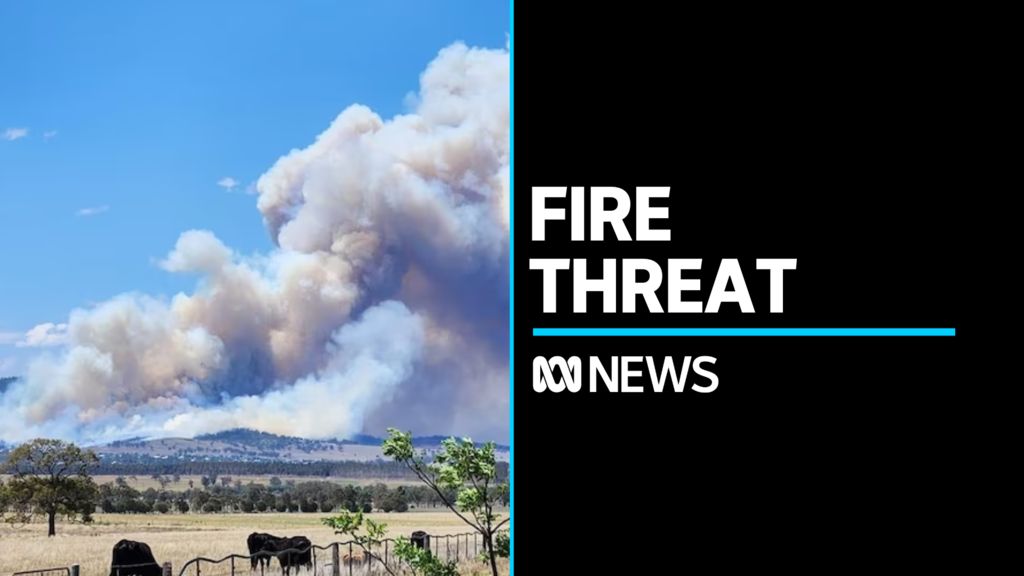 NSW firefighters battle an out of control bushfire in the state's north ...
