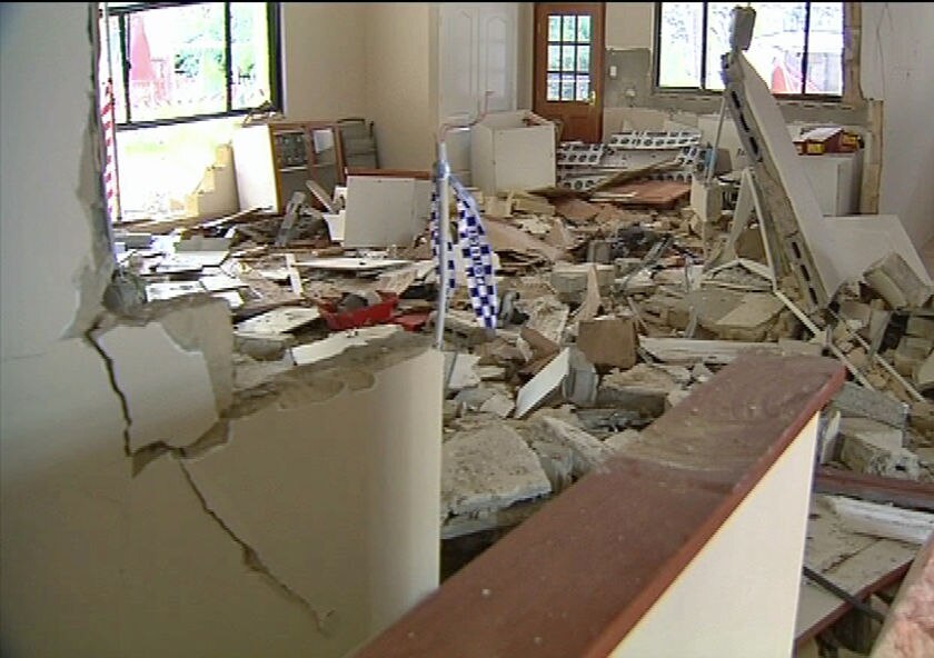 Bobcat house destroyer pleads guilty - ABC News