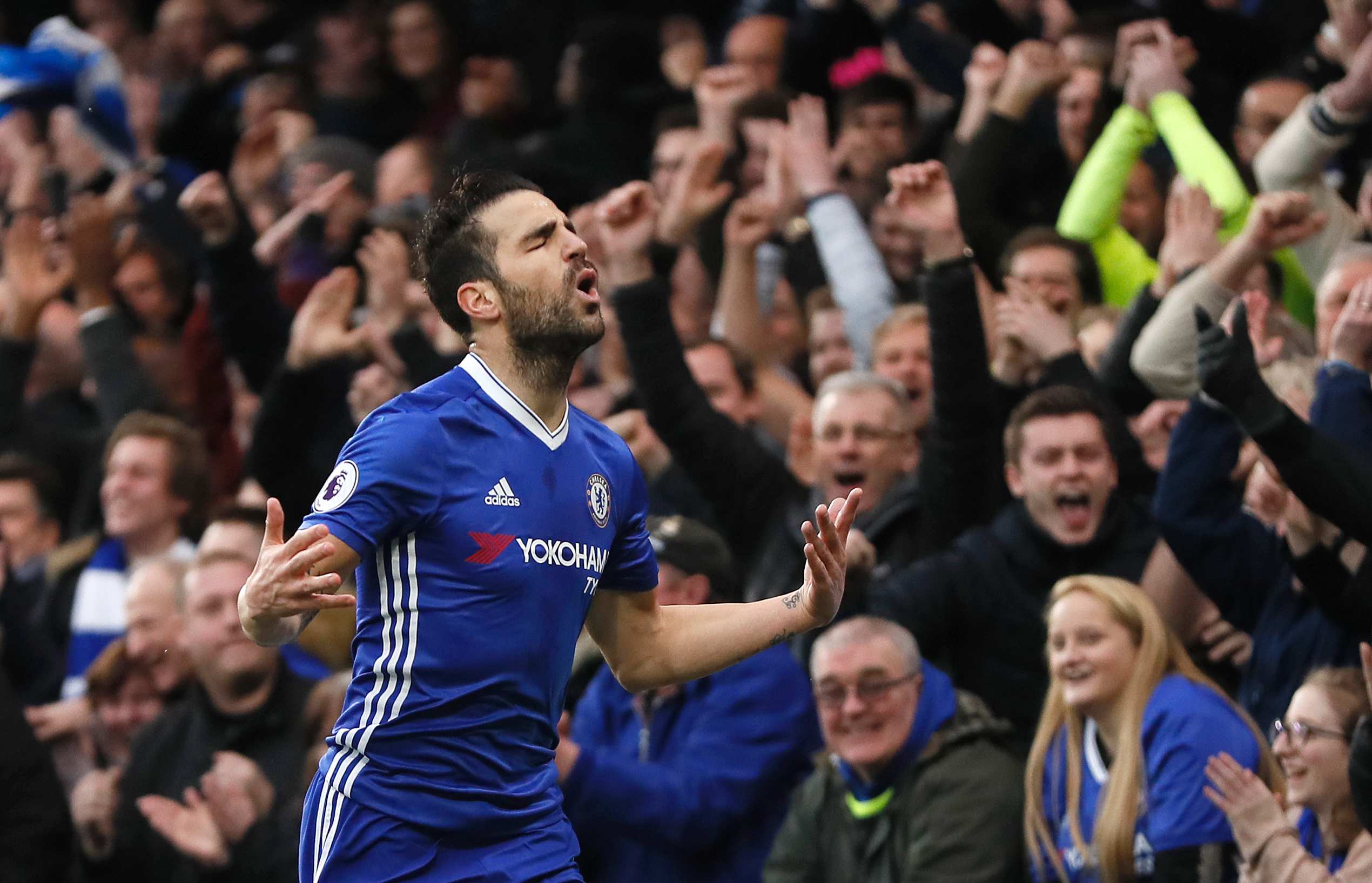 Chelsea stretches English Premier League lead with victory over Swansea ...