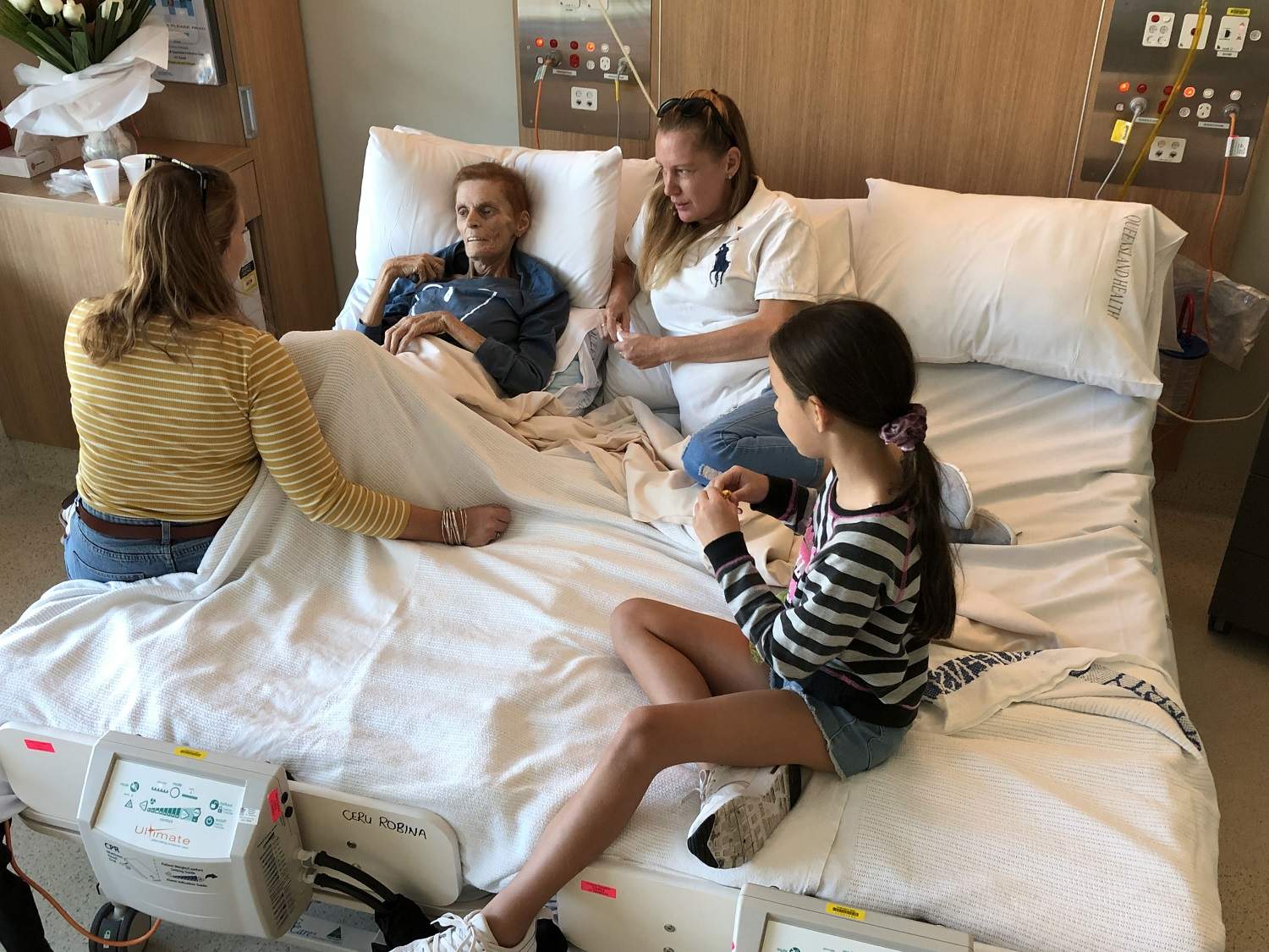 'Cuddle beds' bringing some physical comfort to end-of-life patients ...