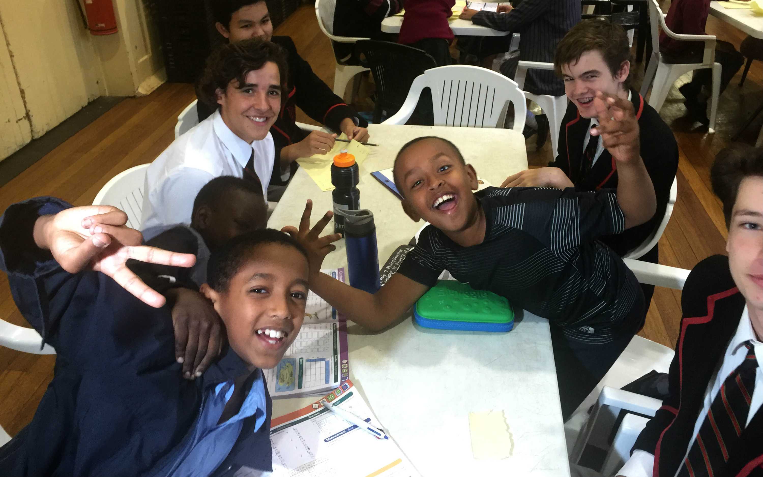 School's in on Friday nights for hundreds of Melbourne students - ABC News