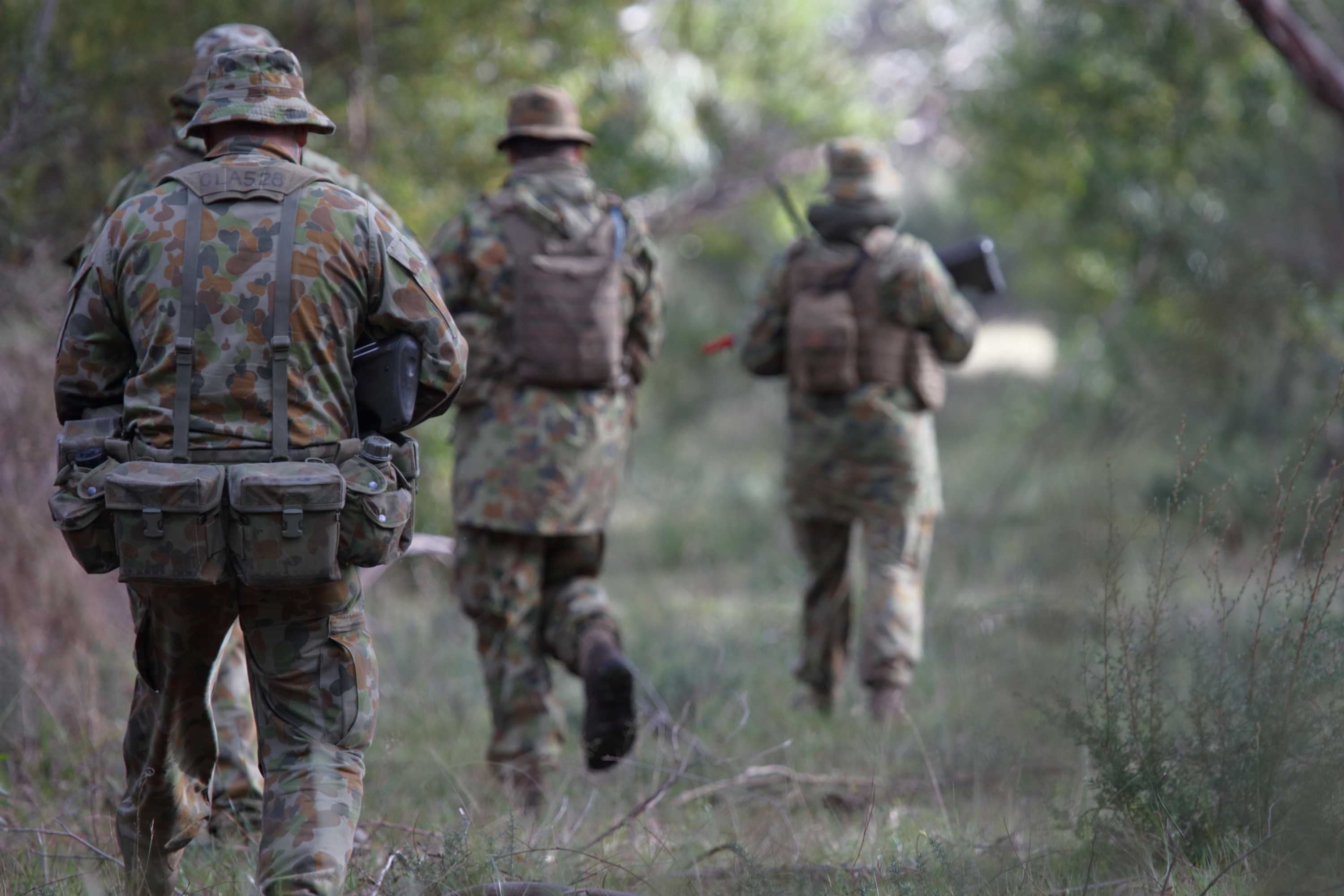 Army scouts trained to use Indigenous bushcraft skills through Tulugal ...