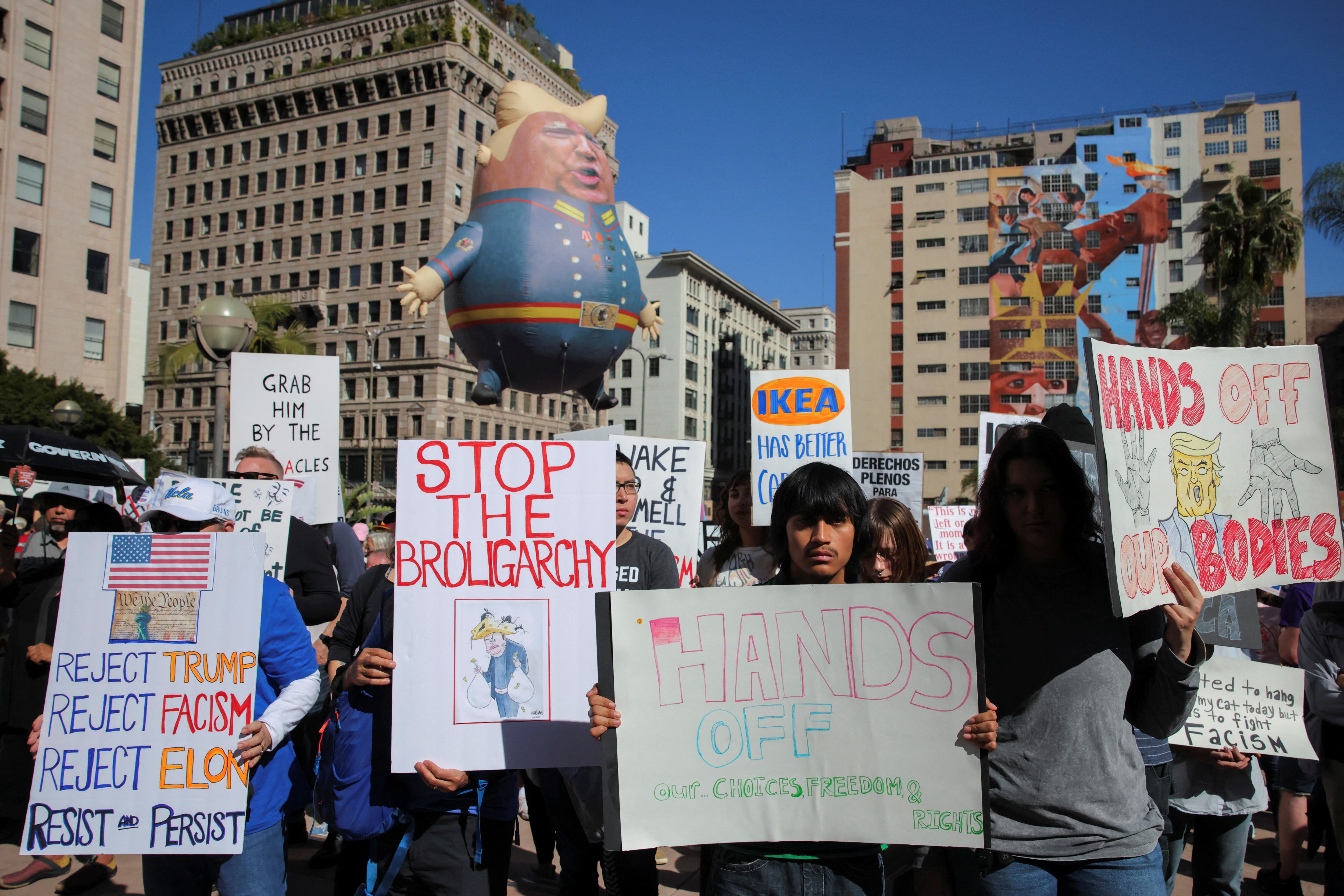 Thousands protest against Trump and Musk in 'Hands Off!' rallies across ...