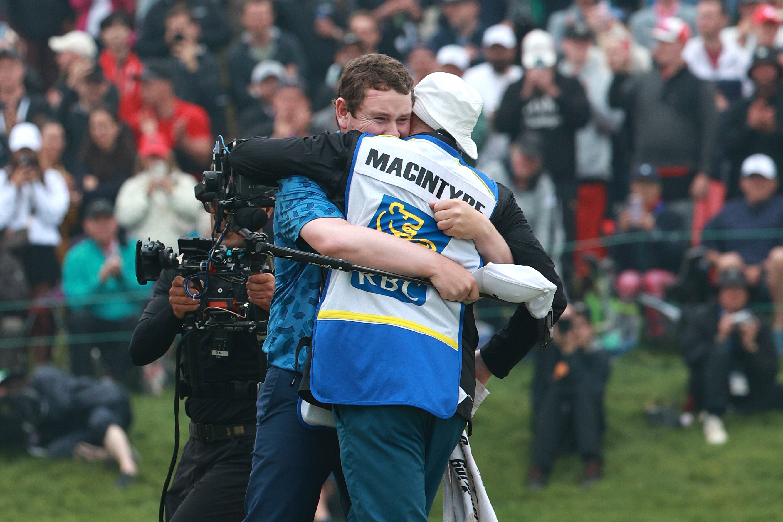 Robert MacIntyre wins first PGA Tour title — with father as his caddy ...