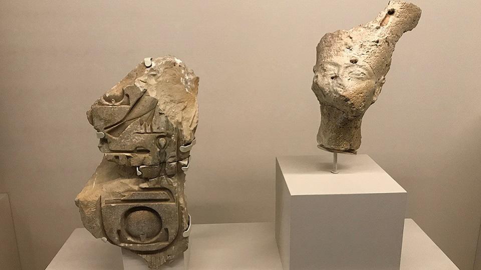 Akhenaten and Nefertiti: Boundary stelae - ABC Education