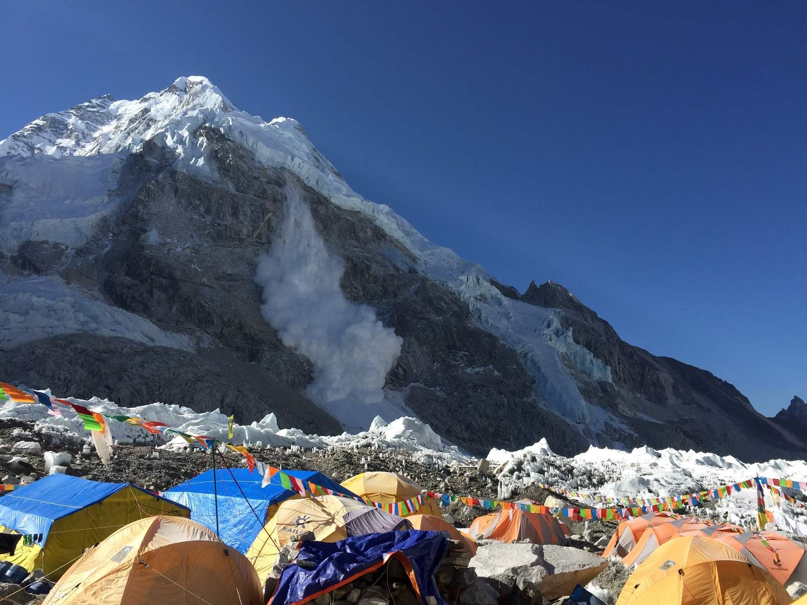Saving lives on Mount Everest - ABC Radio National