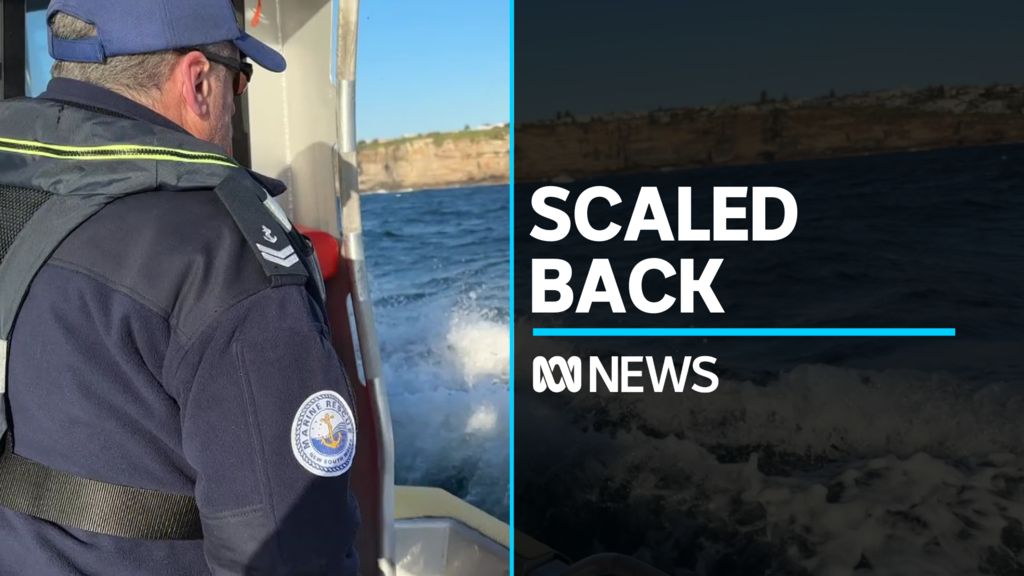 NSW Police scale back search for Andrew Findlay after boat crash - ABC News