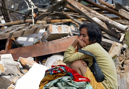 Java quake death toll rises - ABC News