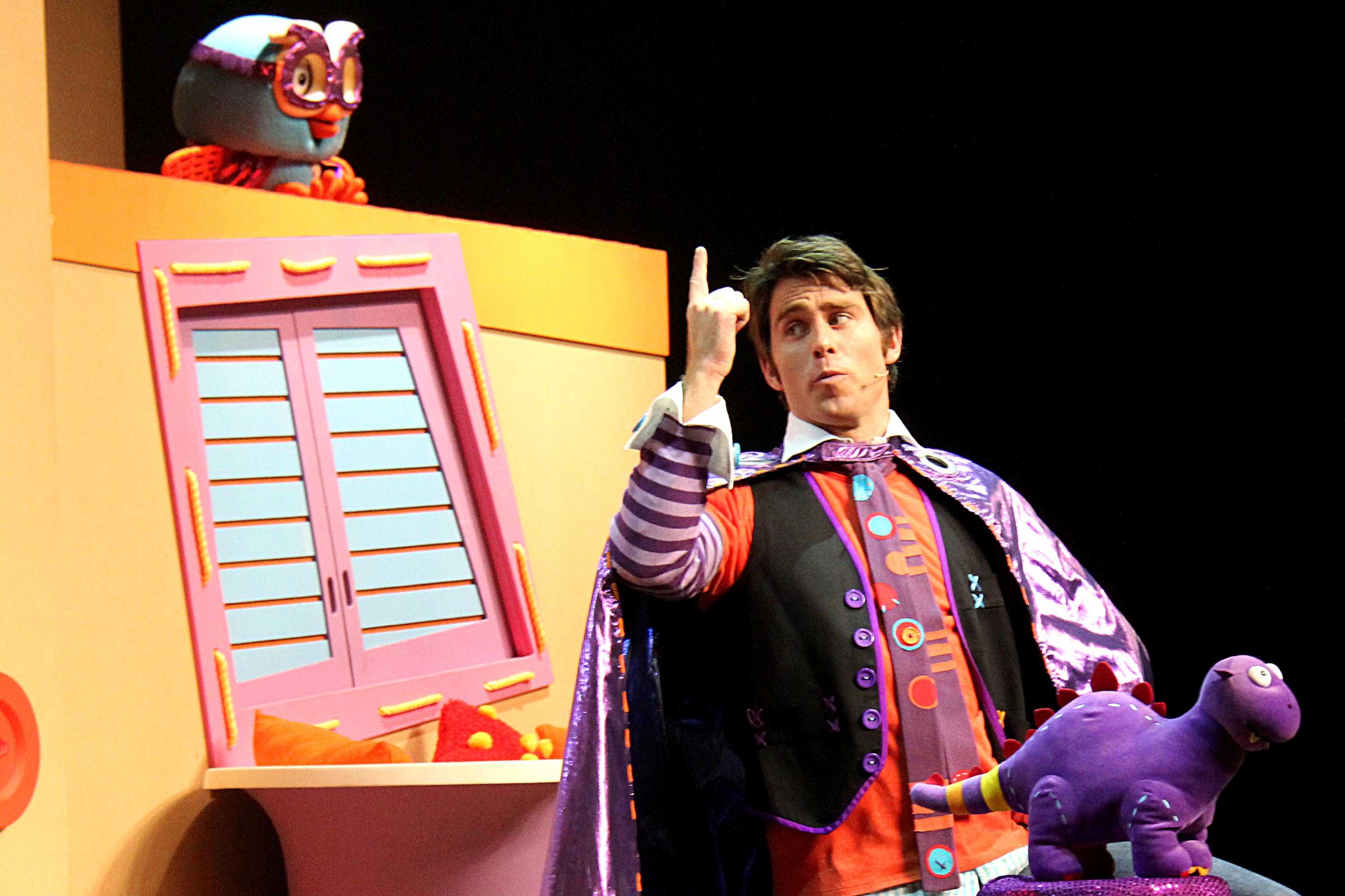 Jimmy Rees - from his gap year to Giggle & Hoot - ABC listen