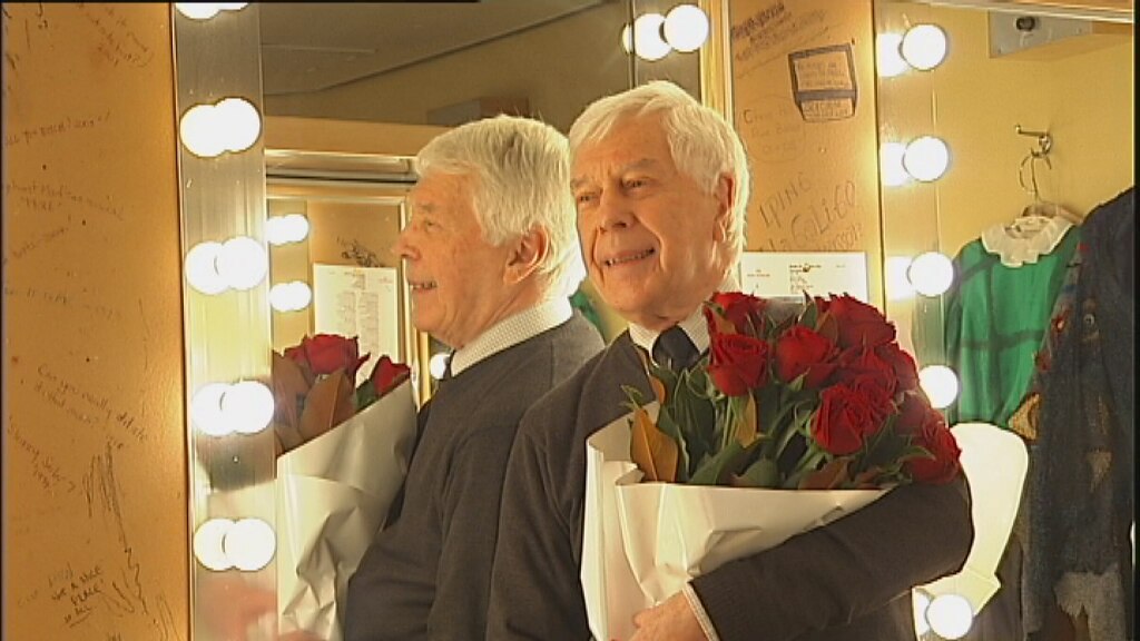 Ballet veteran retires after 50 years' service - ABC News