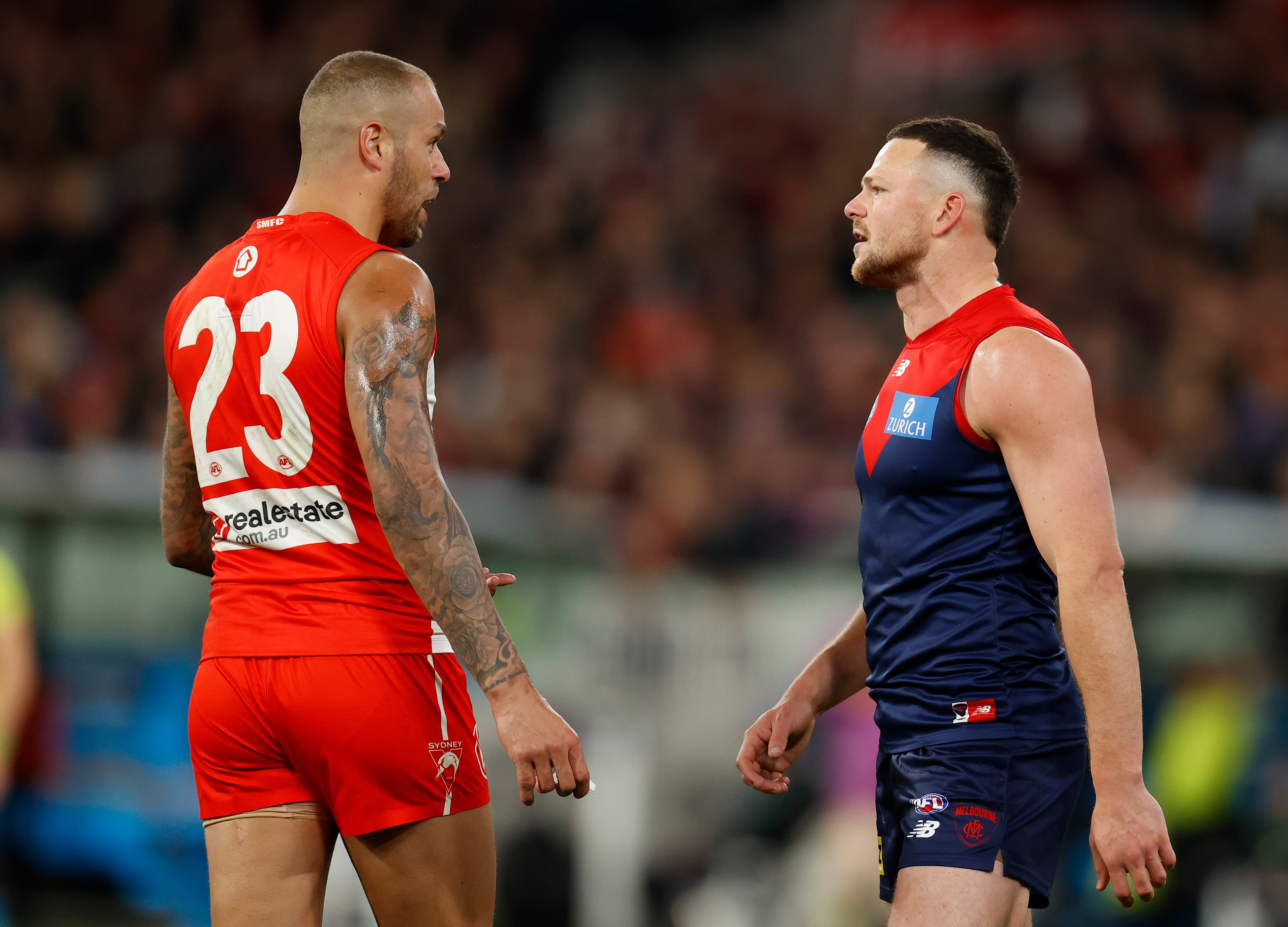 Sydney Swans overwhelm Melbourne to stun the AFL and progress to home ...
