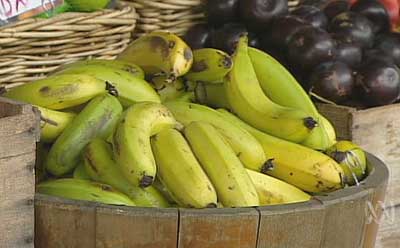 Howard sees fruit's inflation impact diminishing - ABC News