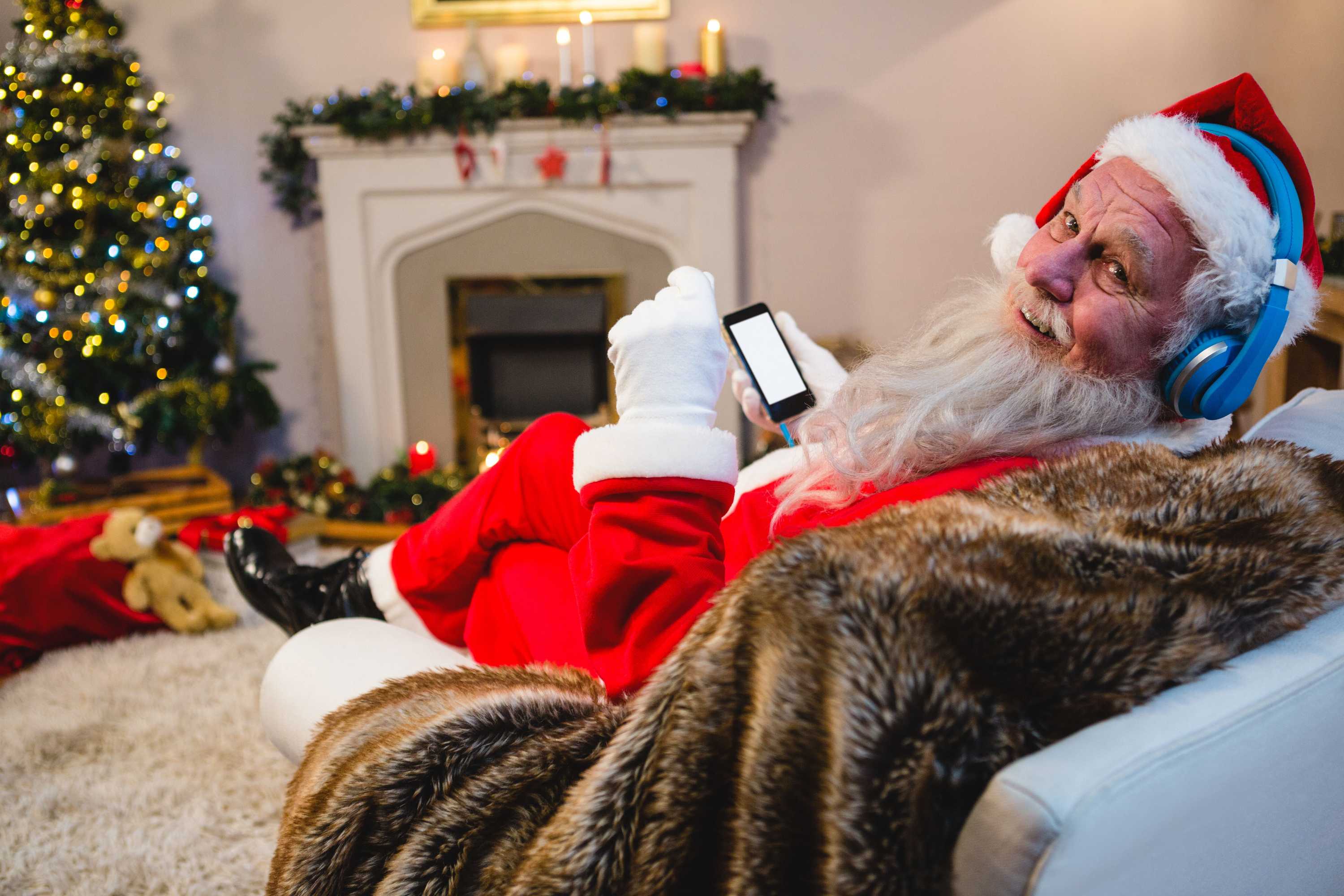 Direct line opens for children wanting to contact Father Christmas ...
