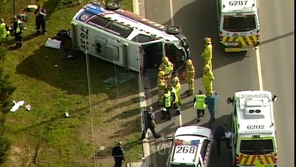 Five injured after ambulance crashes north of Melbourne - ABC News