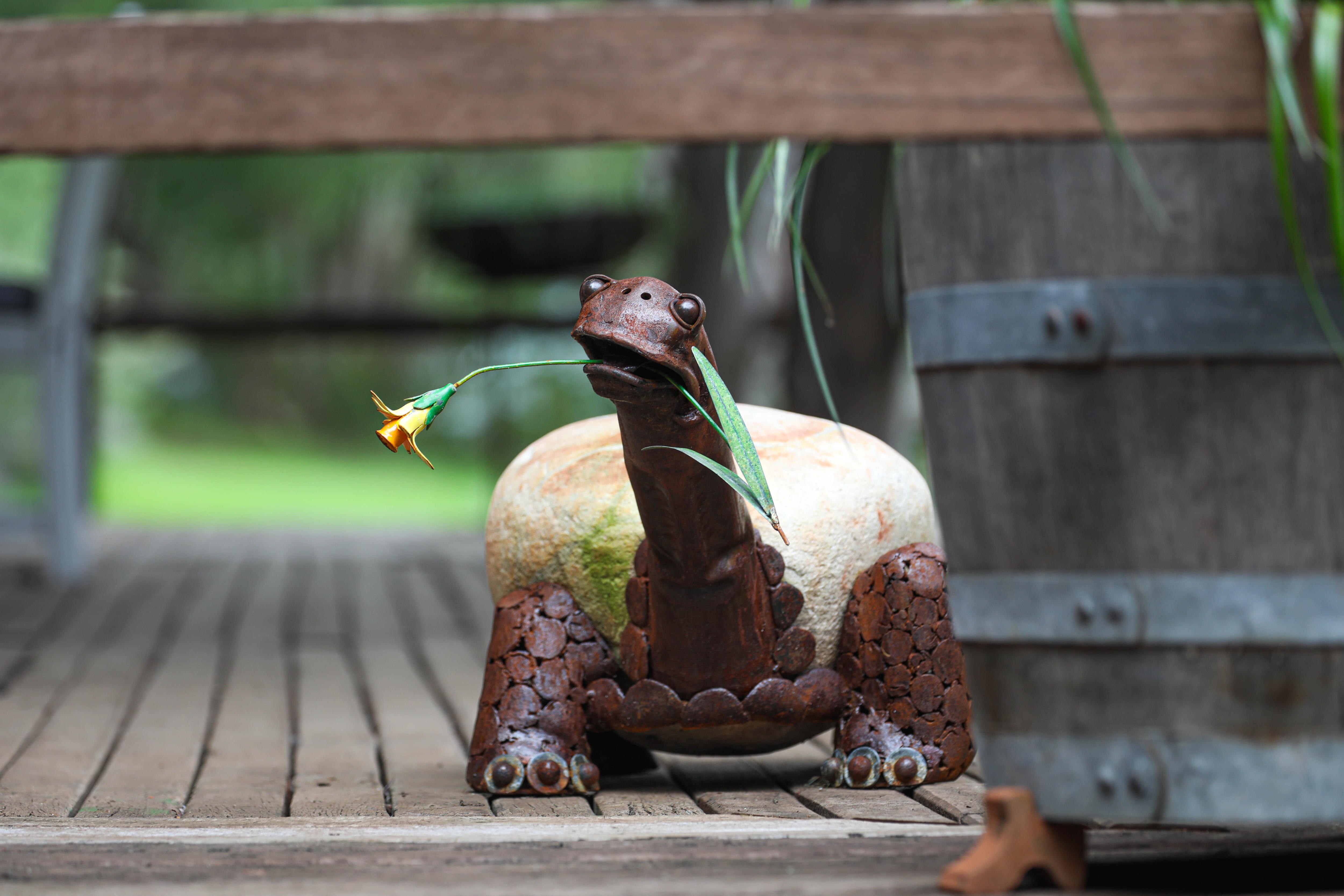 Since Kerry Sibly left engineering to become an artist, you 'can't wipe ...