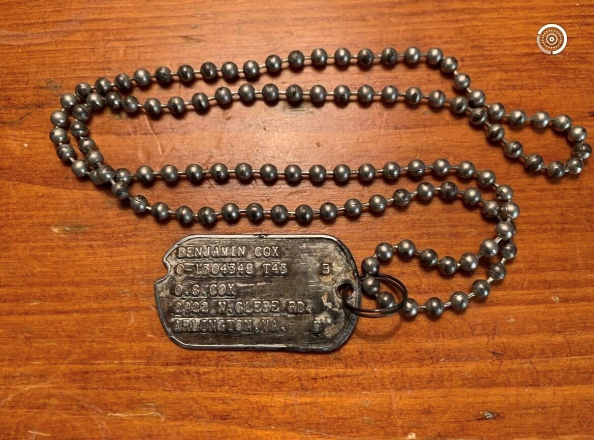 Canberra paramedic completes 17-year quest to return World War II dog ...