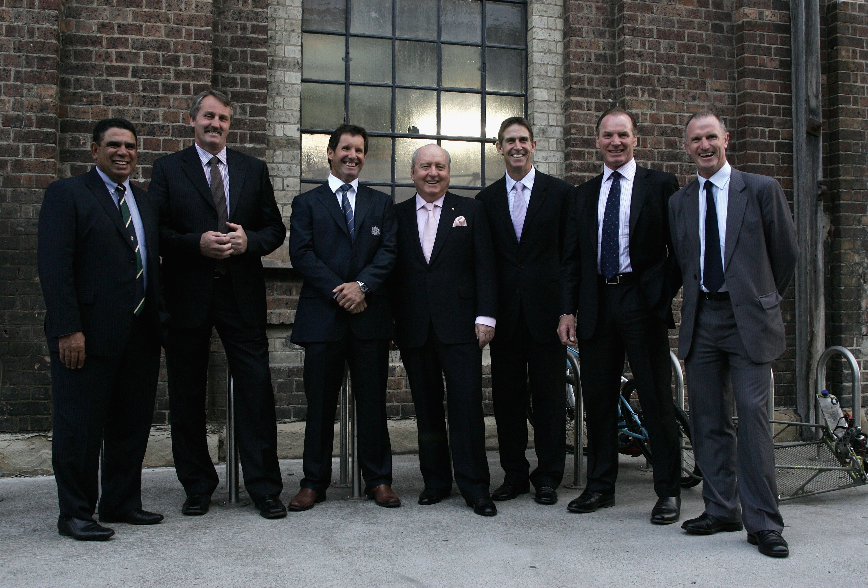 Alan Jones to coach Barbarians against Wallabies - ABC News