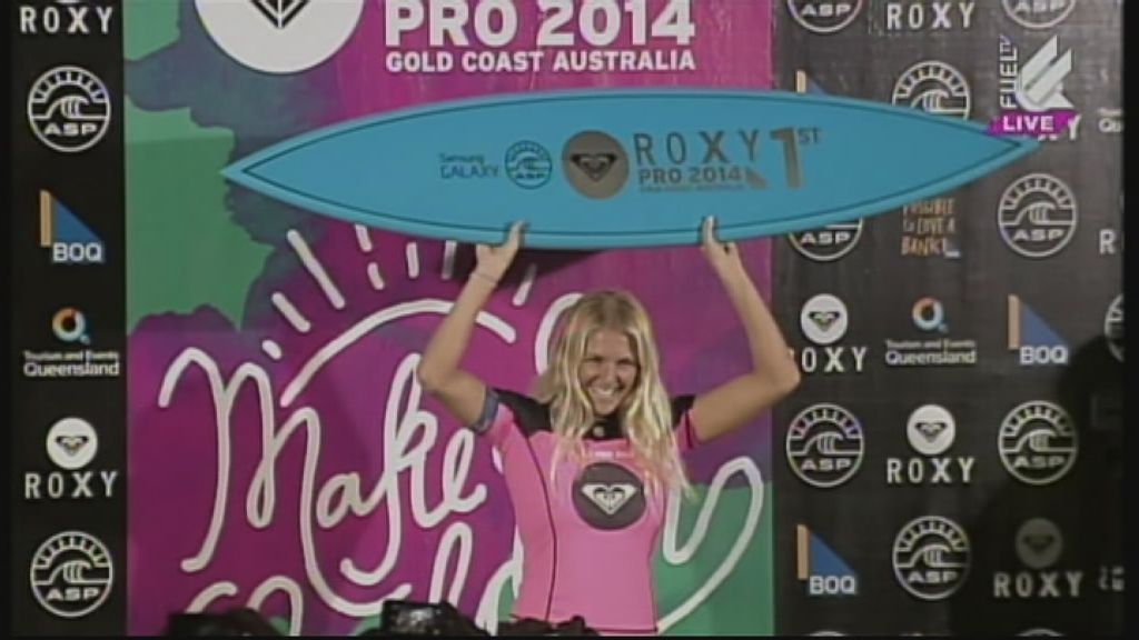 Stephanie Gilmore wins Roxy Pro final over Bianca Buitendag at Snapper ...