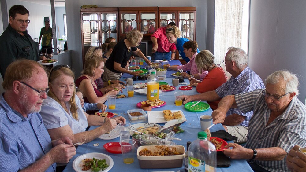 Royal Flying Doctor Service offers more than health checks and ...