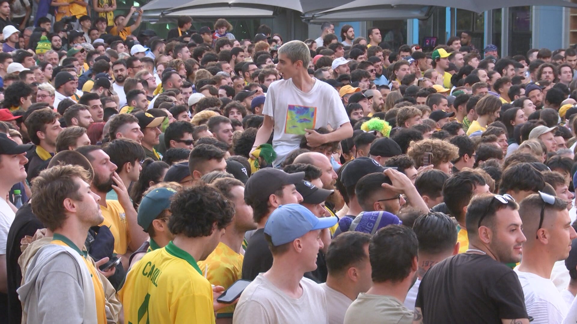 Thousands of fans pack into Federation Square to watch the Socceroos ...