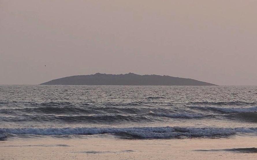 Pakistan earthquake kills at least 200, as tremor creates a new island ...