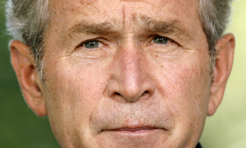 Bush defends $800b bank bailout - ABC News