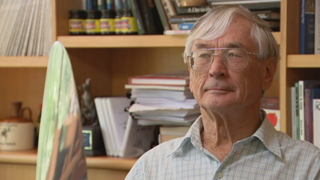 Dick Smith offers reward to find out who created the infamous Marree ...