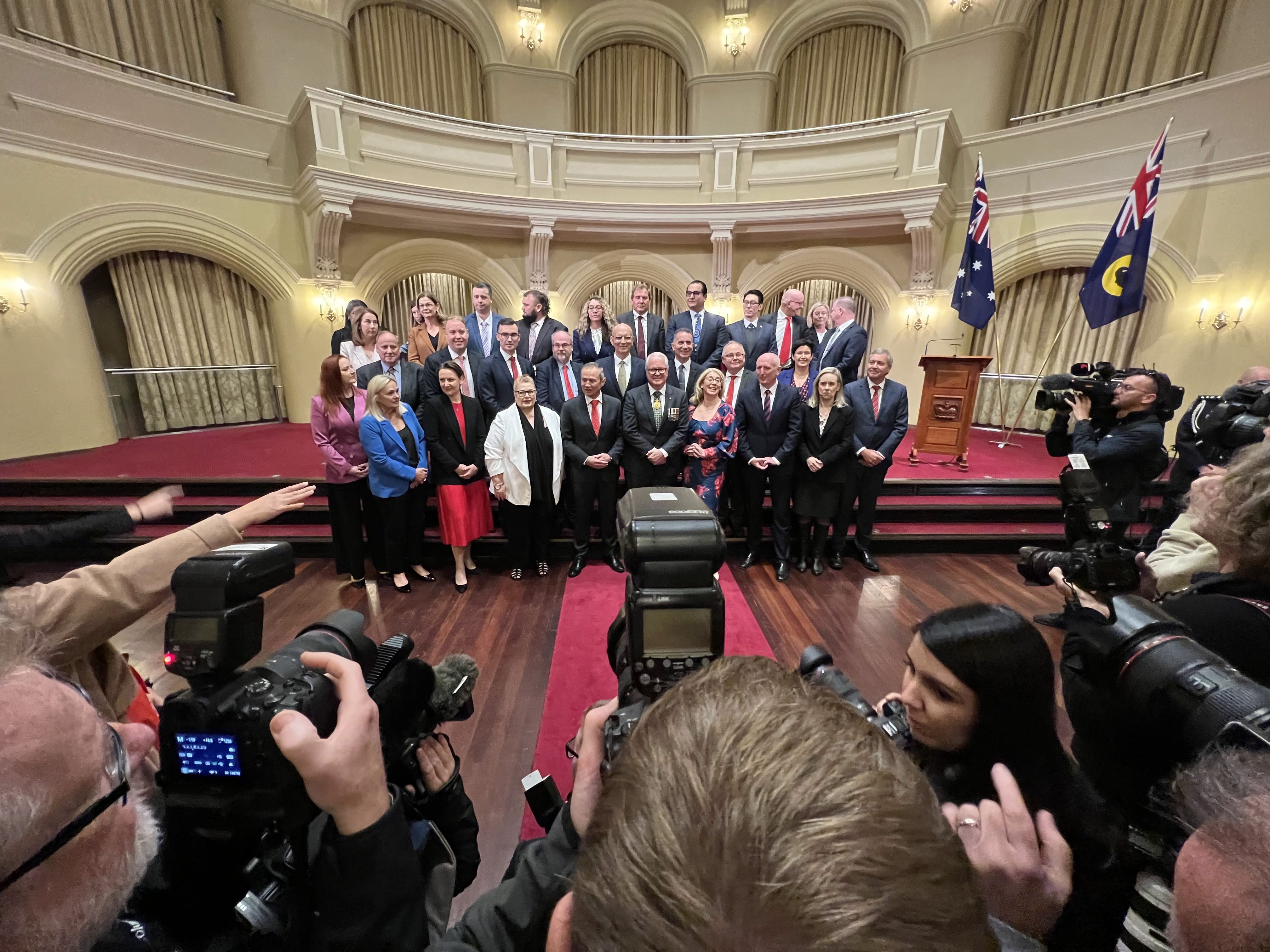 WA Premier Roger Cook sworn in with new cabinet, forecasting ...