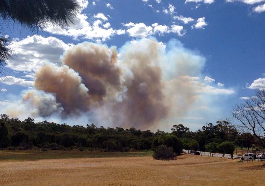 Authorities say bushfires at Kwinana Beach that threatened homes, were ...