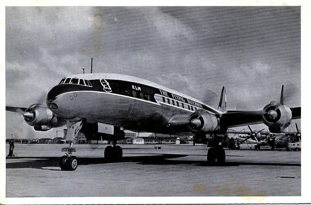 Bucketlist: Tony Martin, CEO Qantas Founders Museum - ABC listen