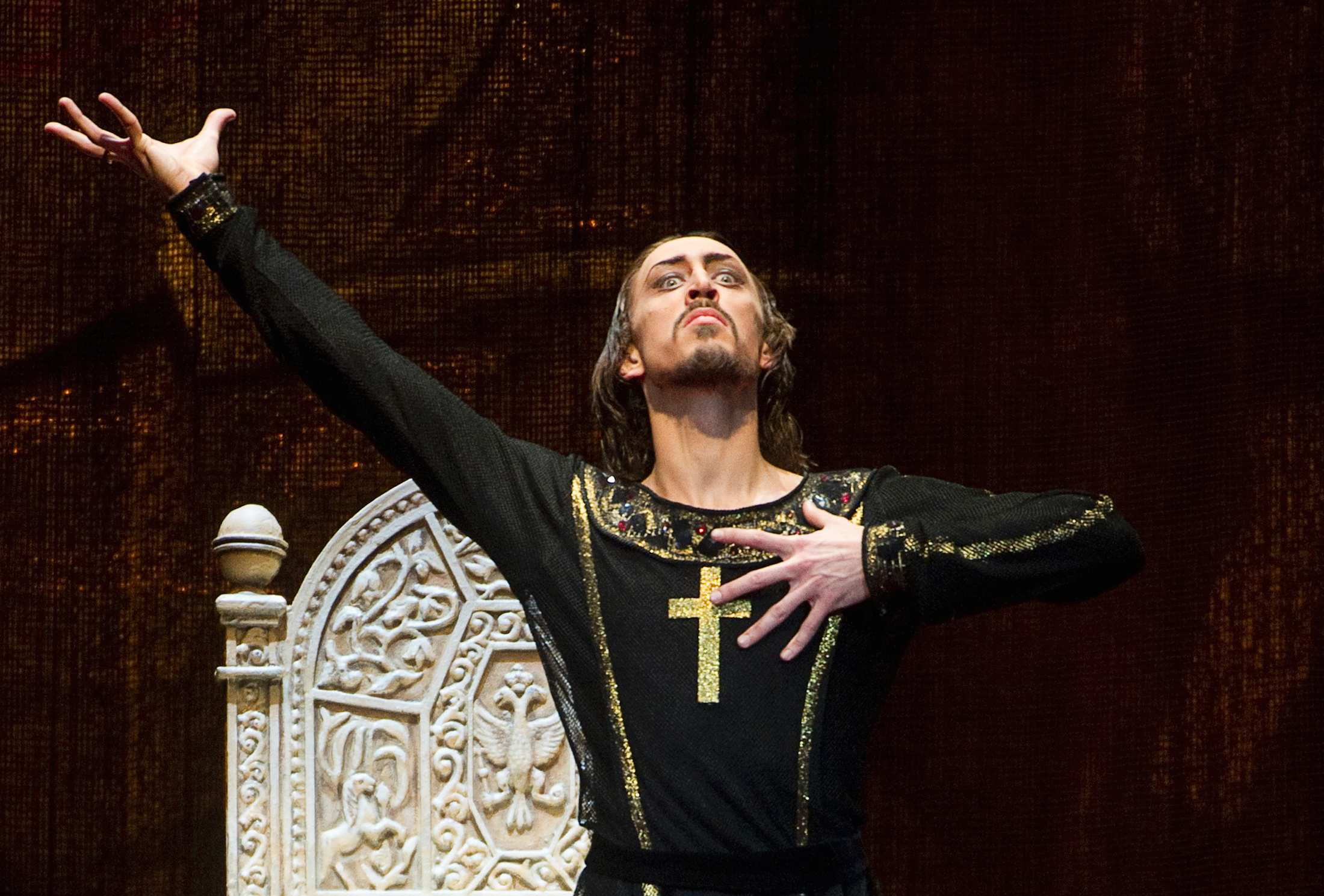 'Ivan the Terrible' dancer held over Bolshoi acid attack - ABC News