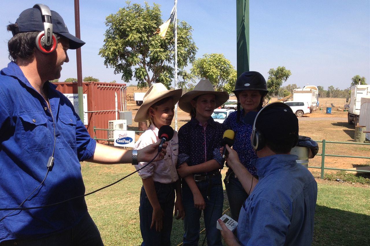 The Country Hour broadcasting from the Nixon's Crossing campdraft - ABC ...