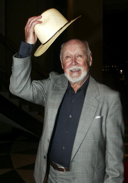 The 'Boy from Wagga', Bill Kerr, dies aged 92 - ABC News