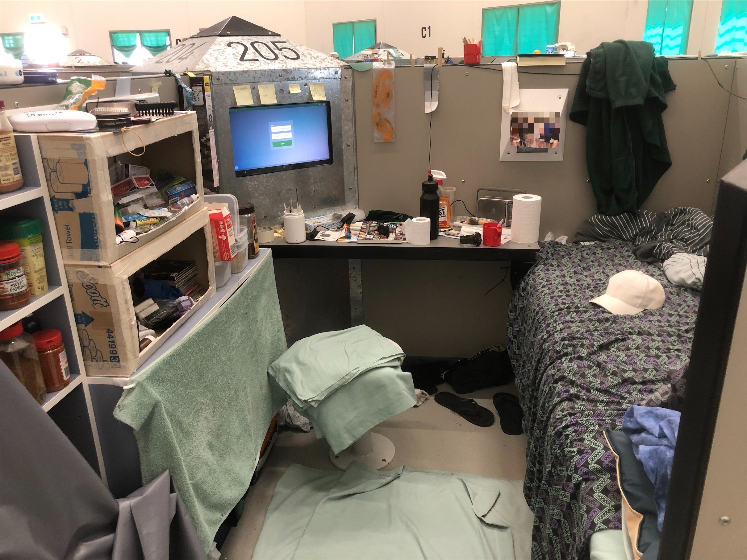 Violence far lower at Macquarie Prison where serious offenders enjoy ...